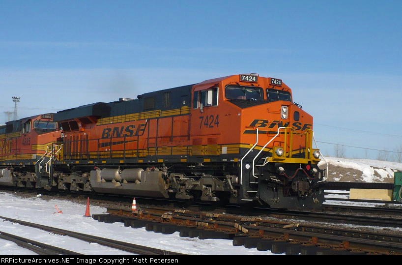 BNSF 7424